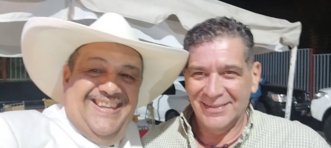 Diario Frontera - Emisora Ciudad 99.3 celebró la Navidad 2023